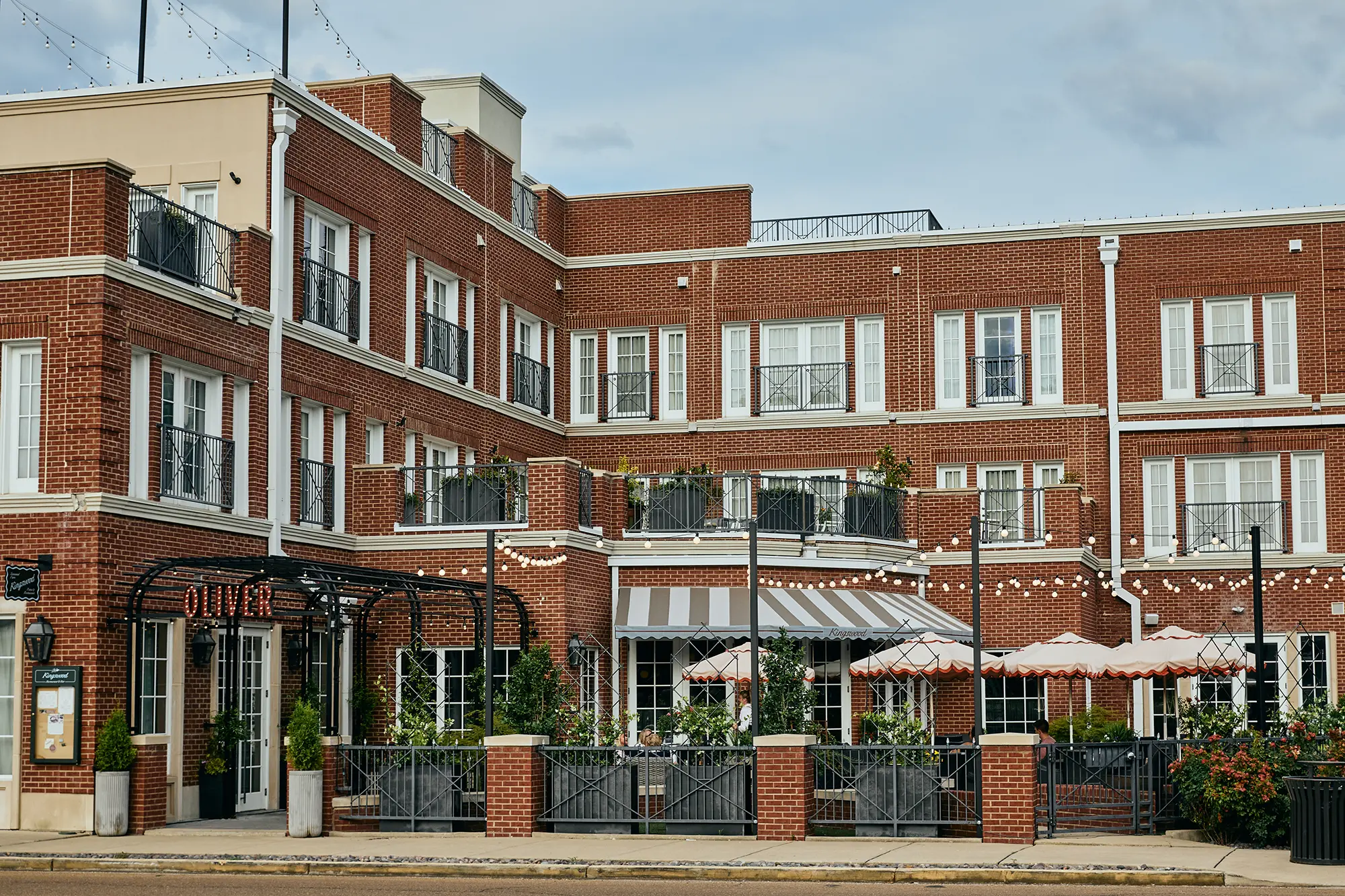 Gallery - The Oliver Hotel